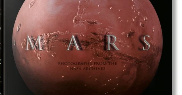 Mars. Photographs from the NASA Archives